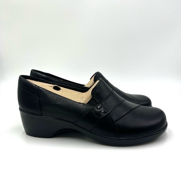 Clarks | Shoes | 7w 7 Wide Clarks Womens May Marigold Black Leather ...
